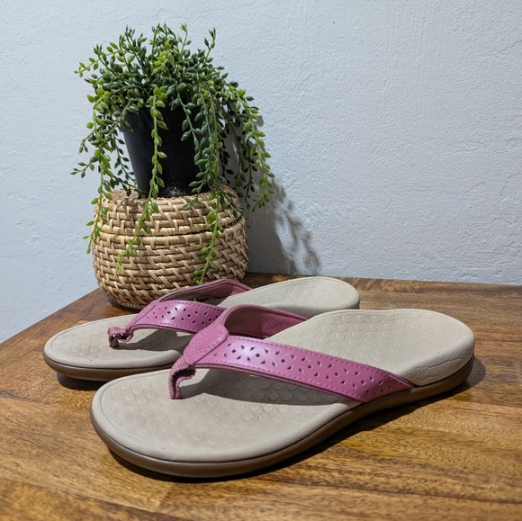 Vionic | Shoes | Vionic Pink Tide Ii Toe Post Sandal Women Size 6 ...